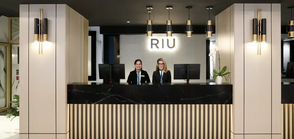 RIU abre su primer hotel en Canadá: el Riu Plaza Toronto - Corresponsables
