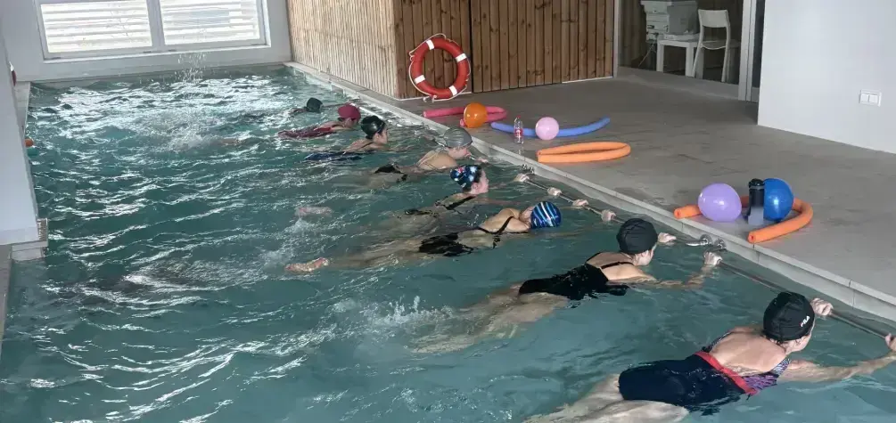 Programa de natación en Ribera Imske promueve salud física y bienestar ...